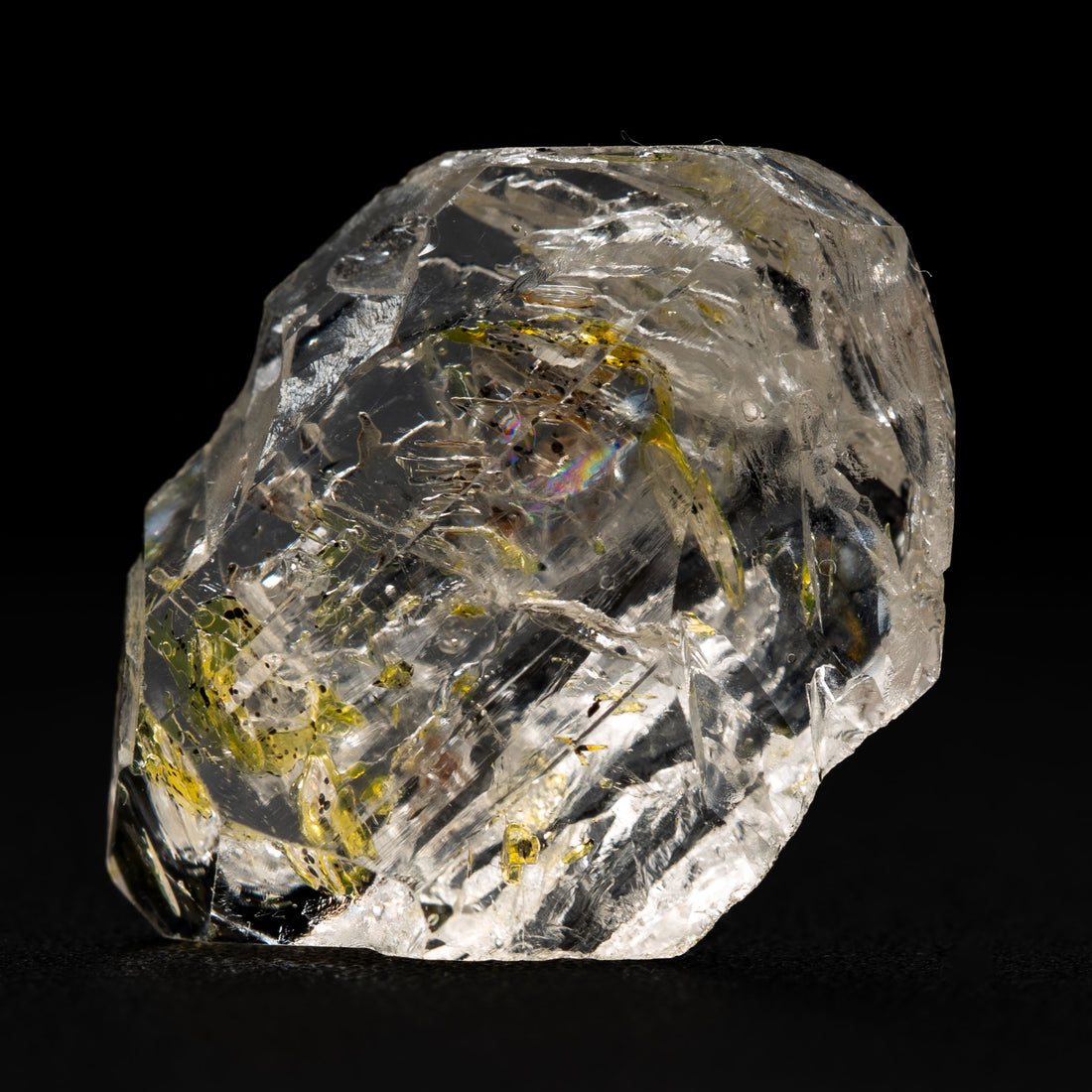 What is Petroleum Quartz - Golden Enhydro and What are its Benefits?